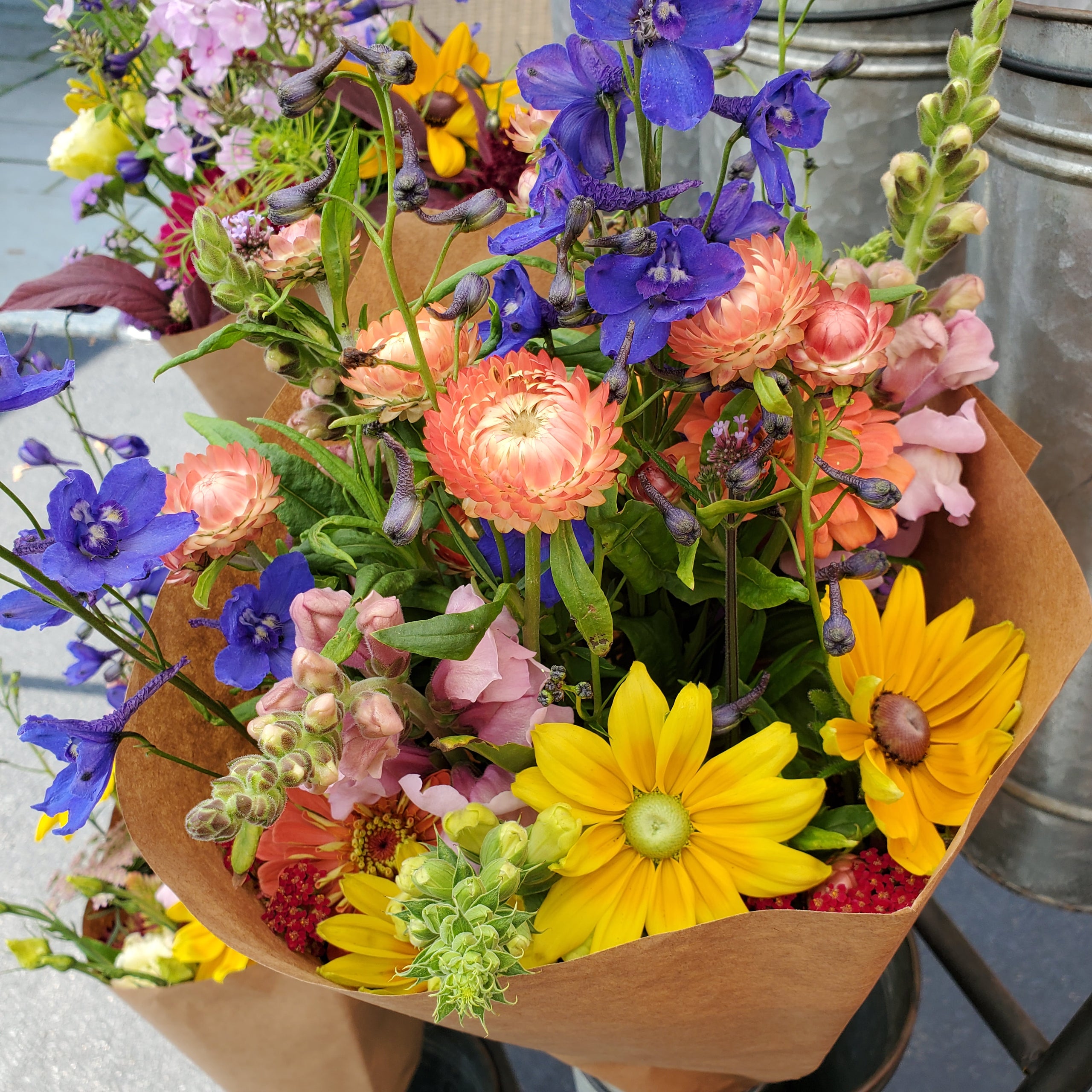 Individual Bouquets | Crooked Barn Flower Farm